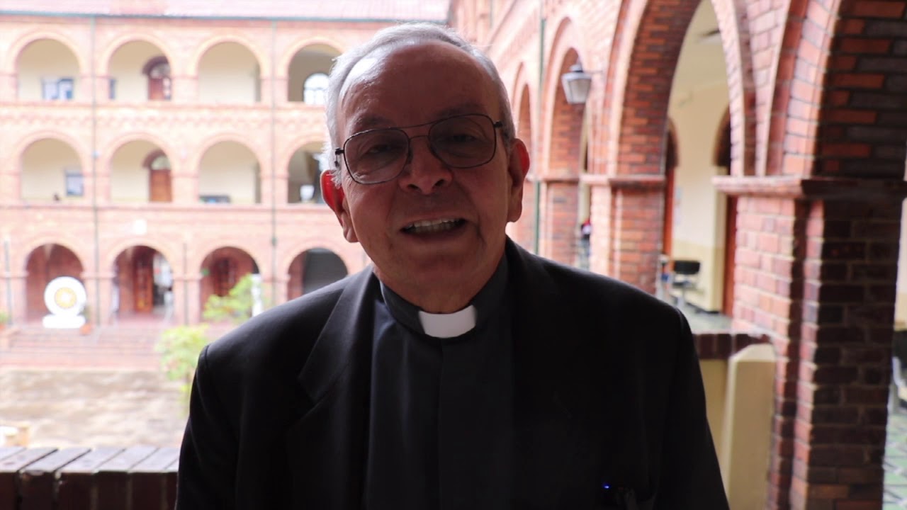 Reflexión de monseñor Héctor Fabio Henao - YouTube