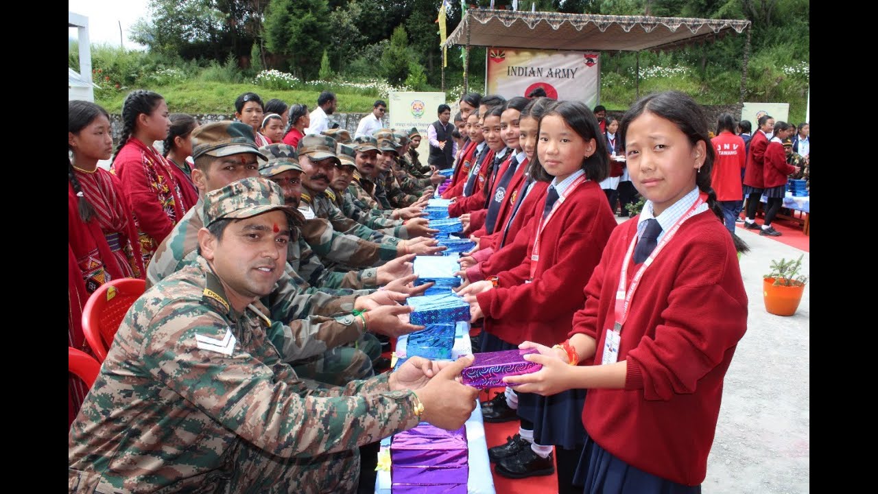 Rakhi Bandwale Re: Celebrating Rakhi with Indian Army Soldiers at JNV ...