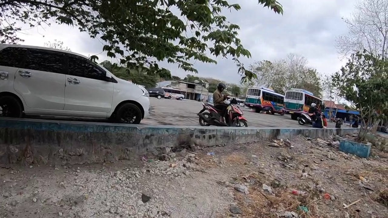 EDISI Kupang (21): Suasana di Terminal Oebobo Kupang - YouTube