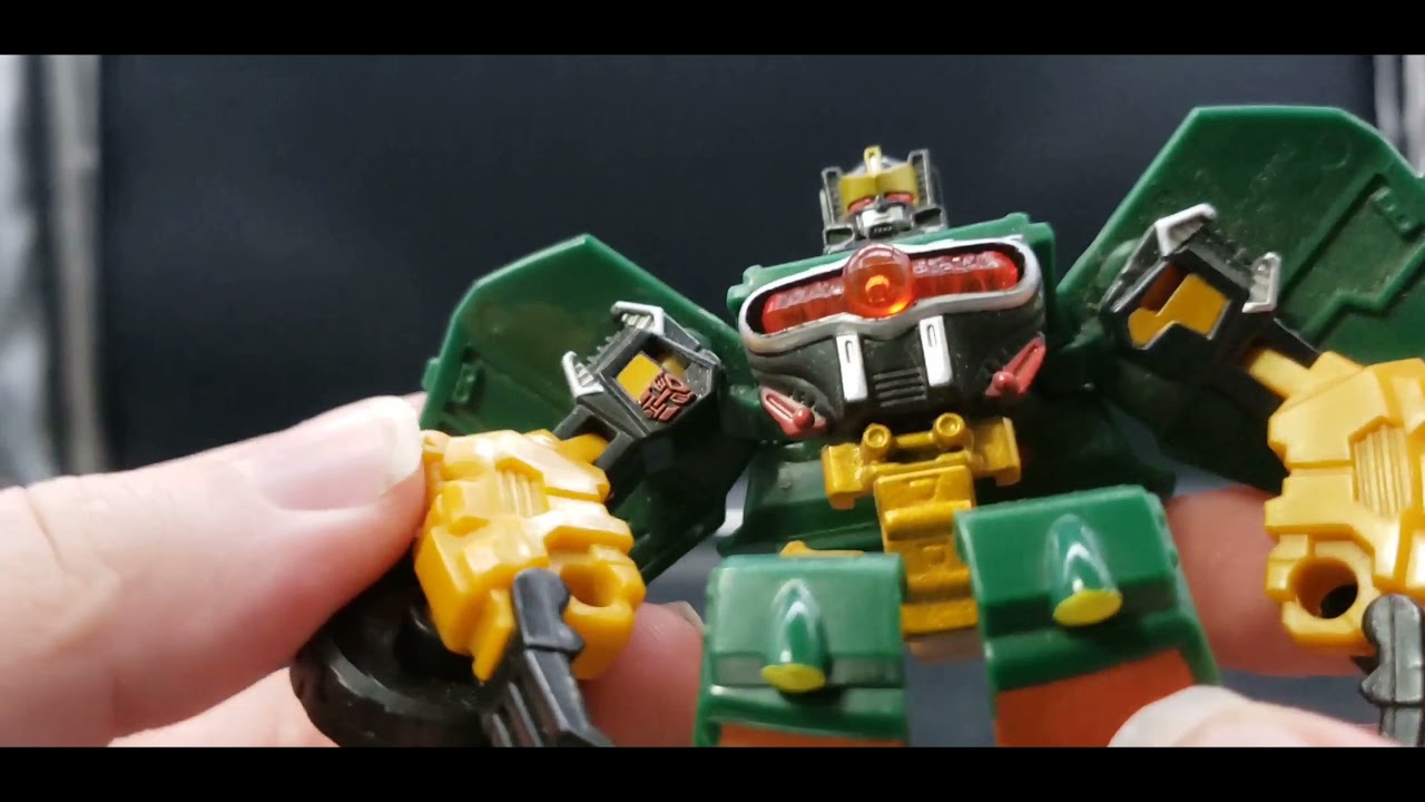 Retro review: Transformers Cybertron Overhaul - YouTube