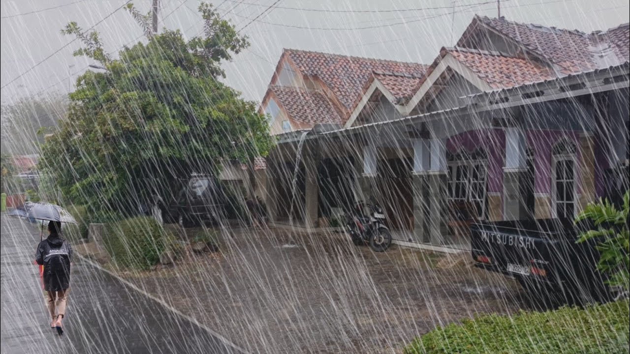 Super heavy rain and storm 3 hours, walking in heavy rain is relaxing ...