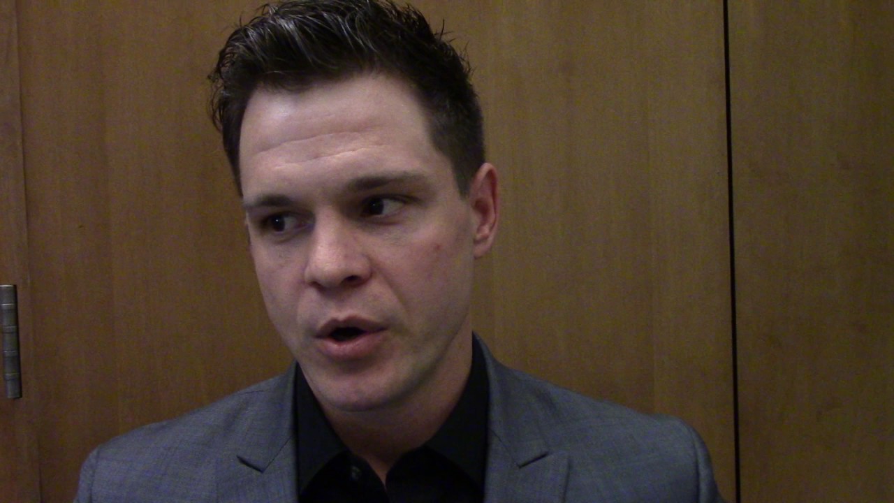 Mark Perry Comes Home - YouTube