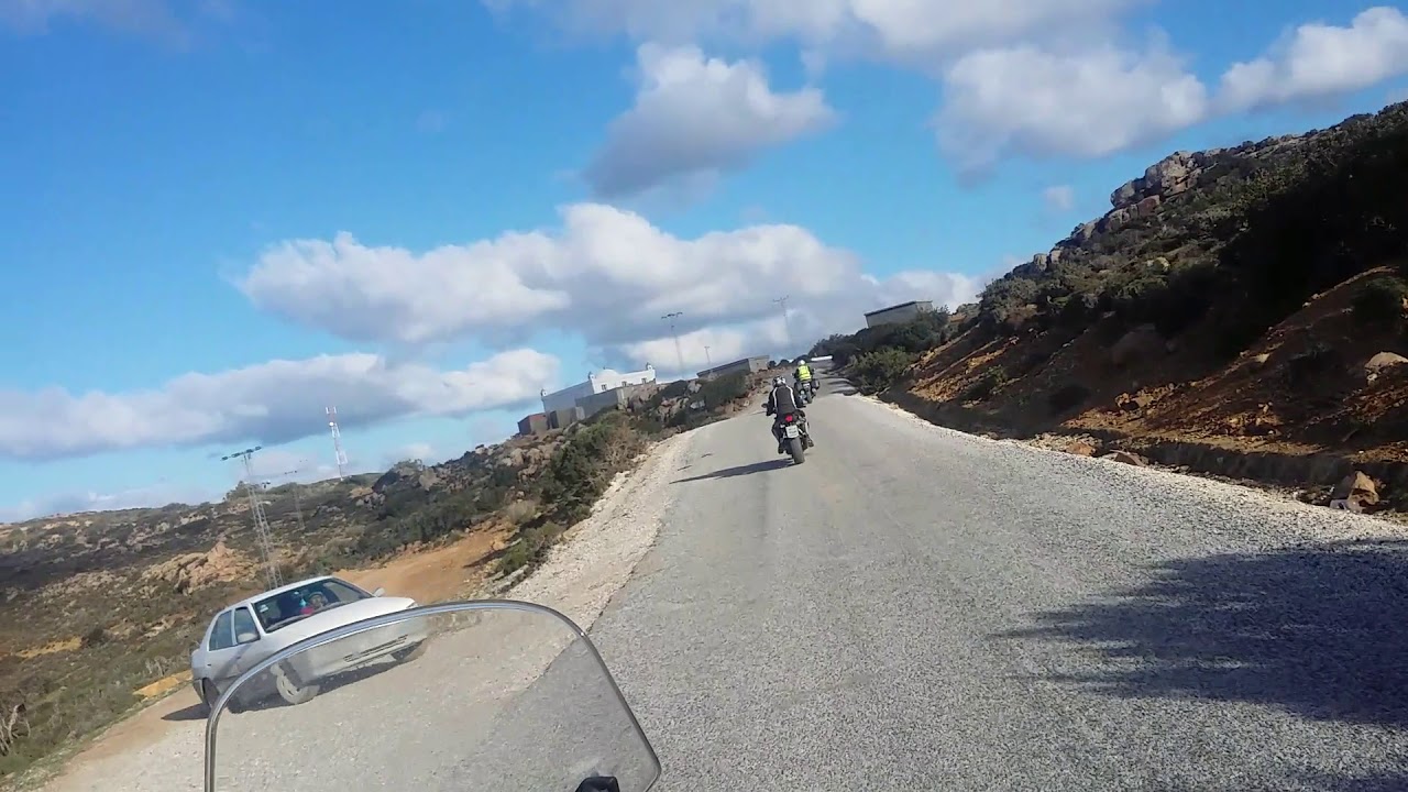 1000 cc Africa twin ride on cap serat Tunisia - YouTube