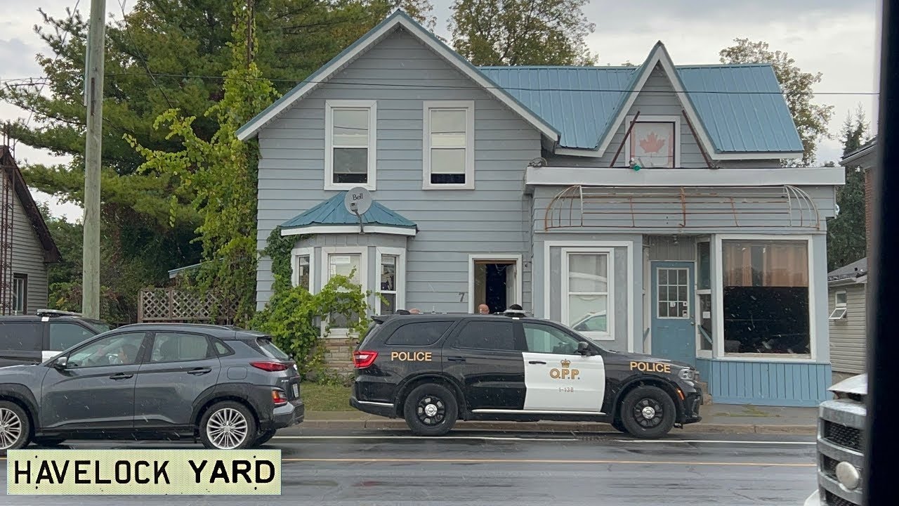 OPP Forensics and Detectives at Havelock Rooming House - YouTube