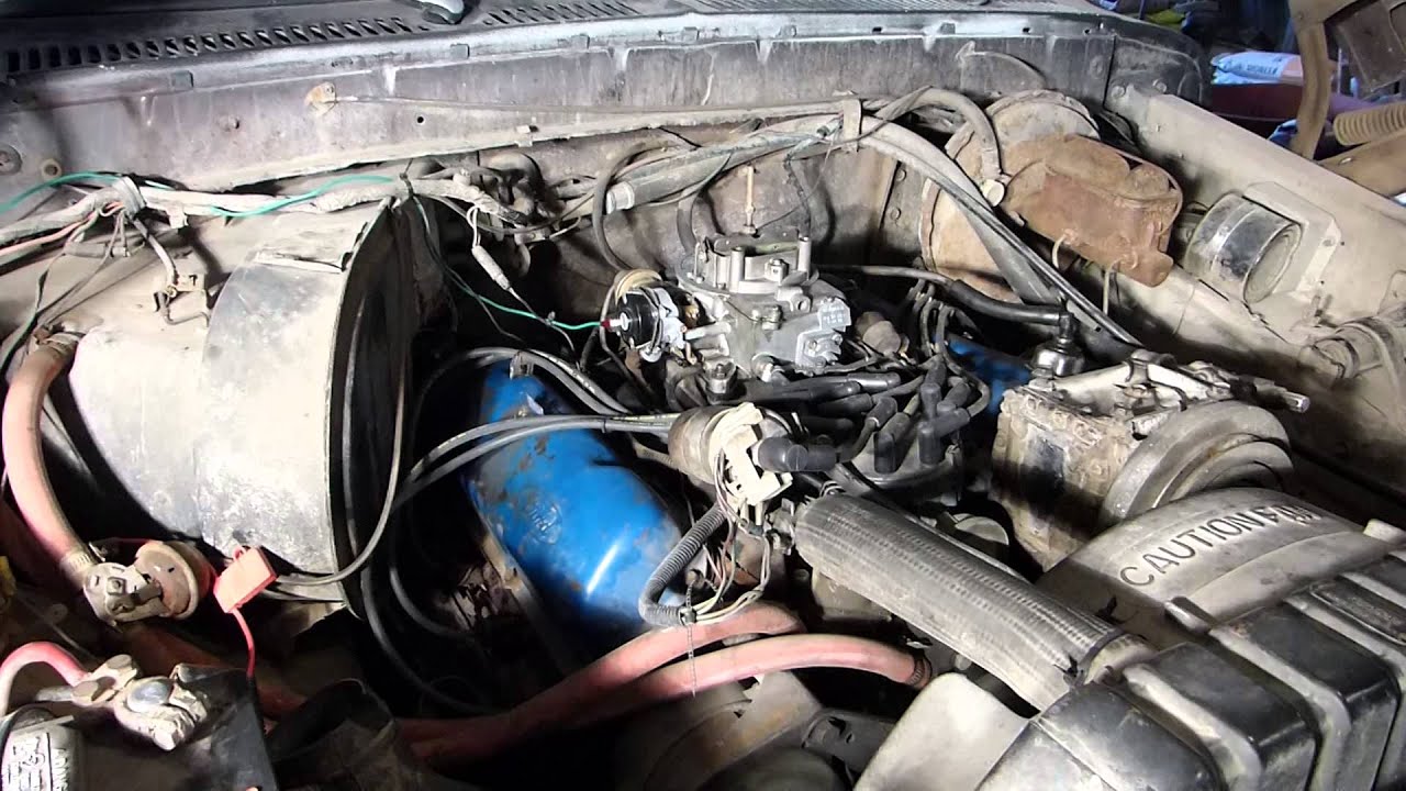 351M Running now after carb rebuild - slight surge - YouTube