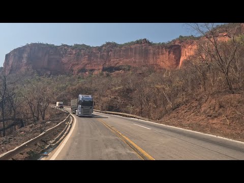 Aline Fuchter descendo a serra da Petrovina MT
