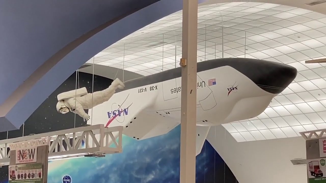Our space themed Fry’s Electronics store has too much space! - YouTube