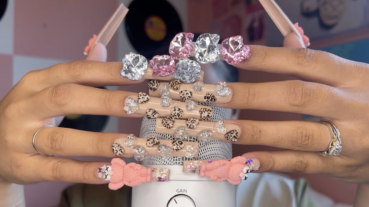 ASMR Nail Tapping with XXL NAILS | Face tapping & mic scratching - YouTube