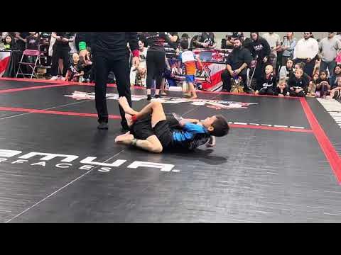 Carson Crisp SBG Texas New Braunfels Jiu Jitsu NAGA BJJ Tournaments - YouTube