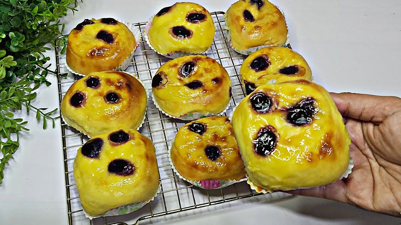 ROTI BLUEBERRY CREAM CHEESE ‼️ INI ENAK BANGET LEMBUT DAN CREAMY ‼️ ...