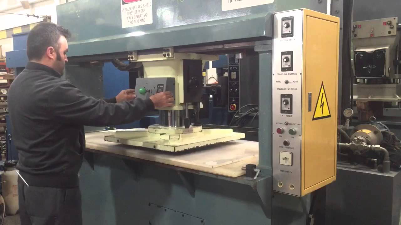 Used 25 Ton Associated Pacific Press, #26891 - YouTube