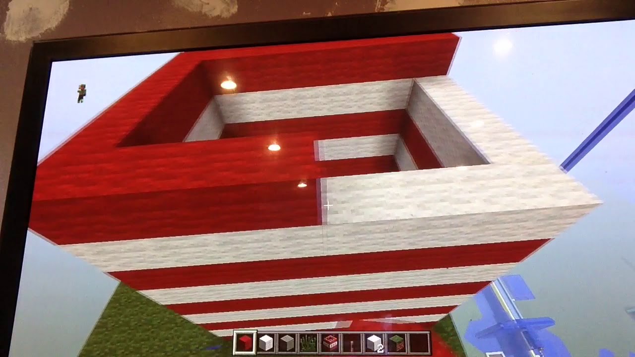 Luke builds the Gorillaz's Windmill Island on Minecraft. - YouTube