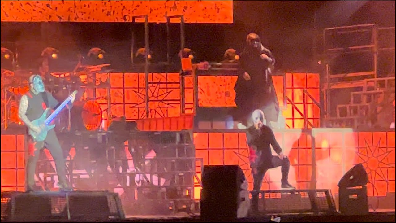 Spit it out,Slipknot,Knotfest Japan,02/04/2023 - YouTube