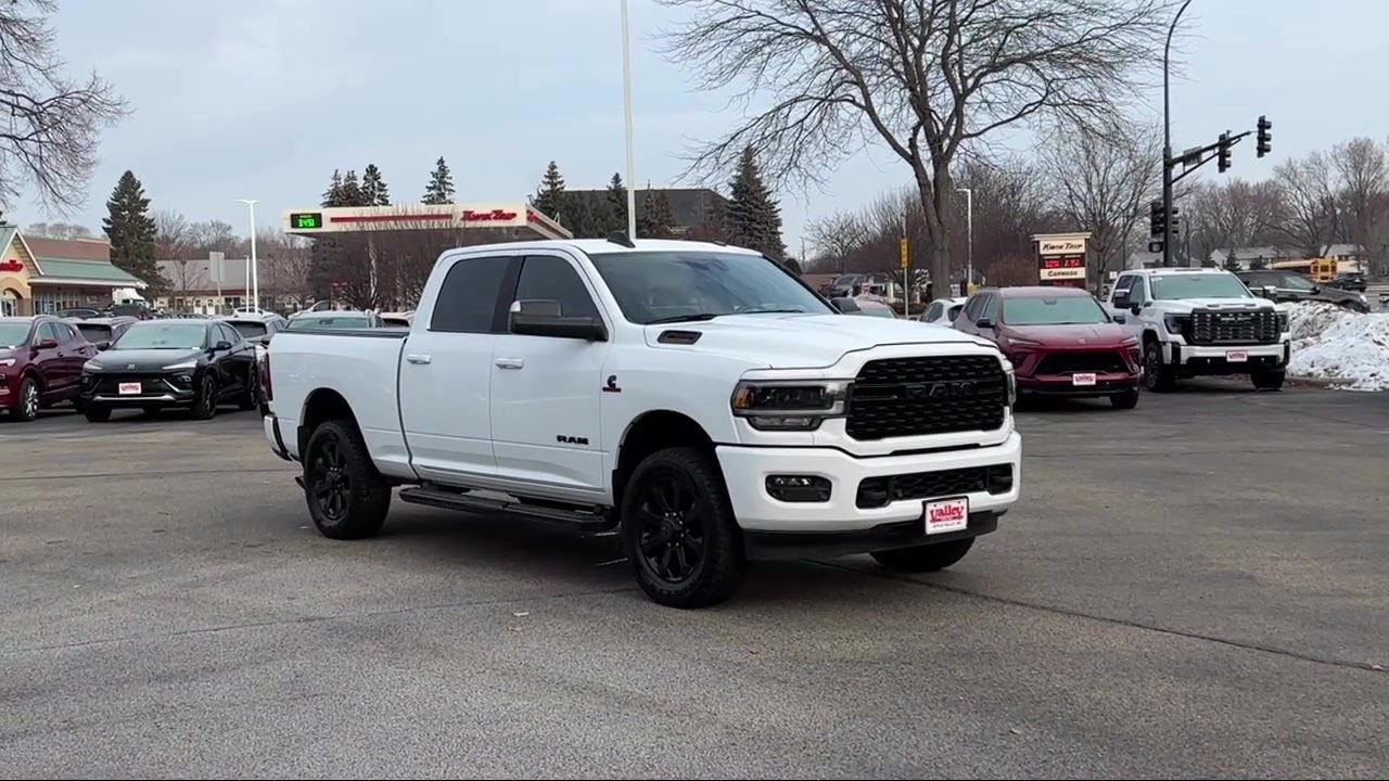 2022 Ram 2500 Big Horn Lakeville Eagan Farmington Burnsville Rosemount ...