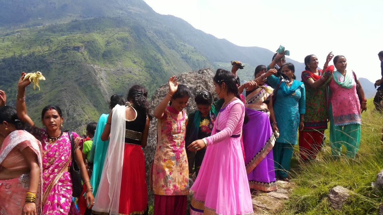 Best Dharchula Dance Video....part 5 khela chipla - YouTube