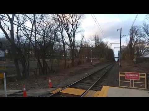 SEPTA Regional Rail Full HD: Warminster Line Train 461 at Crestmont ...