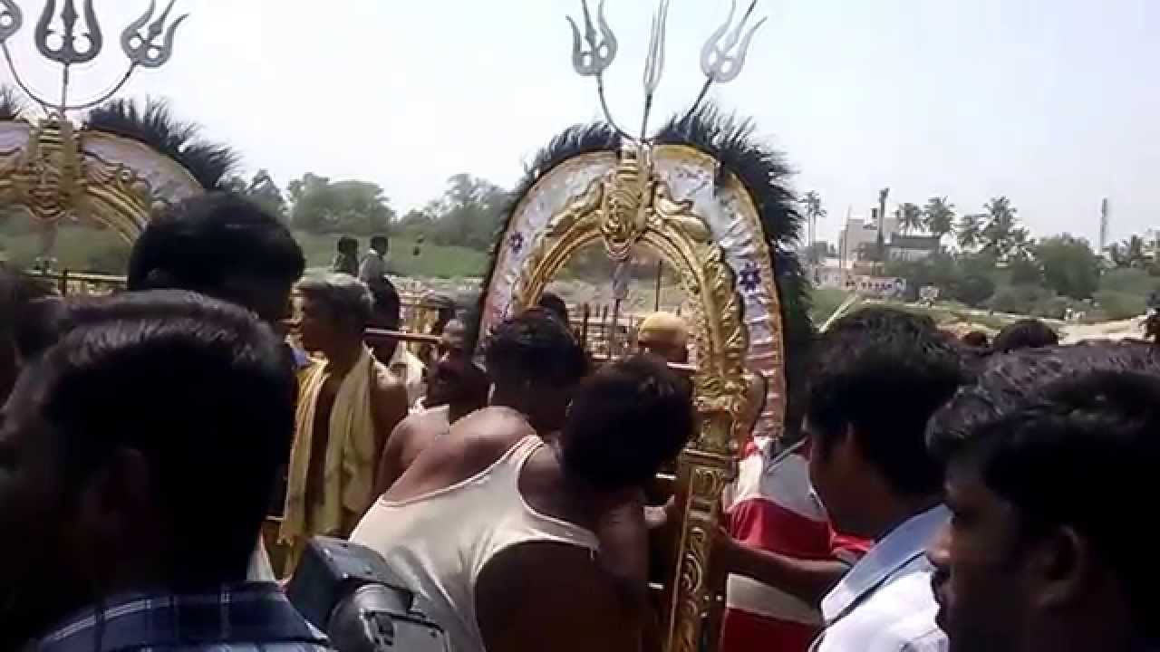 Karur Mariamman kovil function alagu kuthuthal part 4 - YouTube