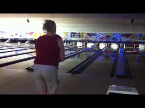 bowling strike dance - YouTube