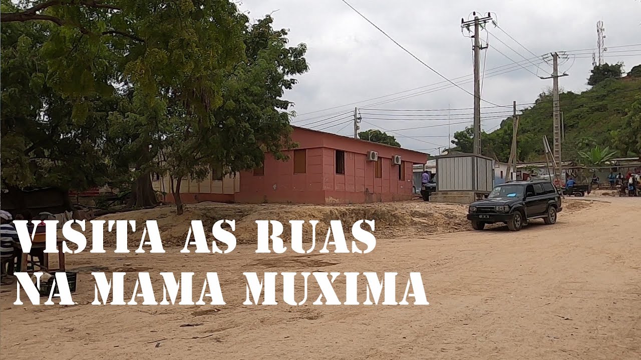 Visita as Ruas na Mama muxima - YouTube