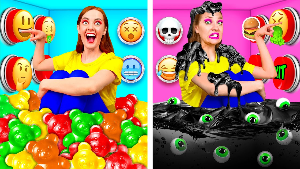 1000 Mystery Buttons Challenge Only 1 Lets You Escape | Crazy Challenge by TeenChallenge - YouTube