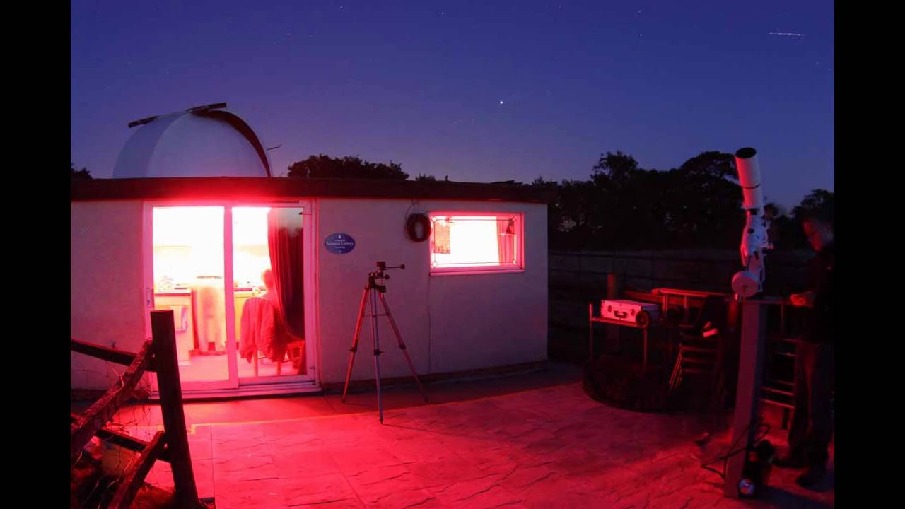 Observatory & Jupiter Rising - YouTube