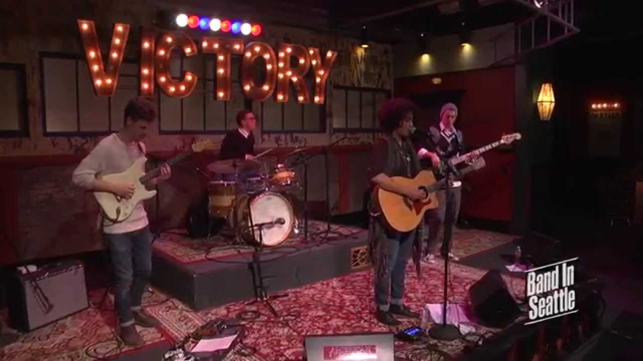 Whitney Mongé - My So-Called Friends - Live on Band In Seattle - YouTube
