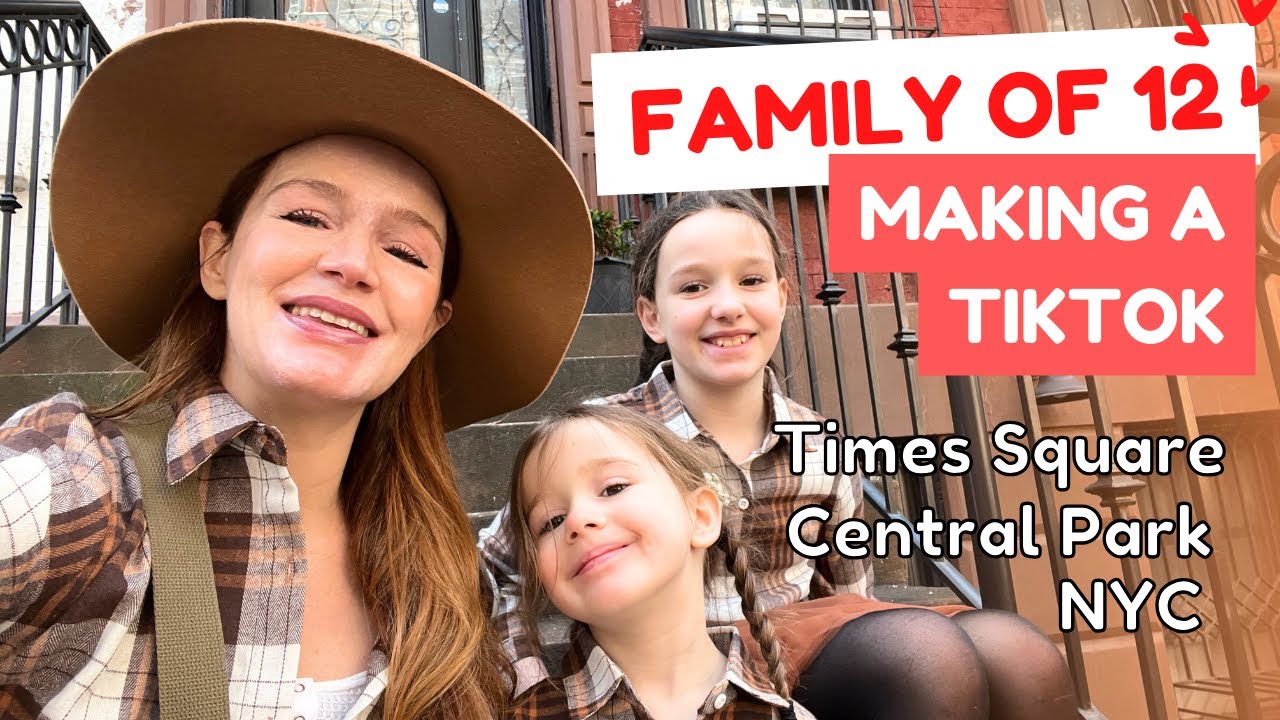 Family of 12 in NYC ️🗽 Making a TikTok 🥰 Times Square - Home Alone ...