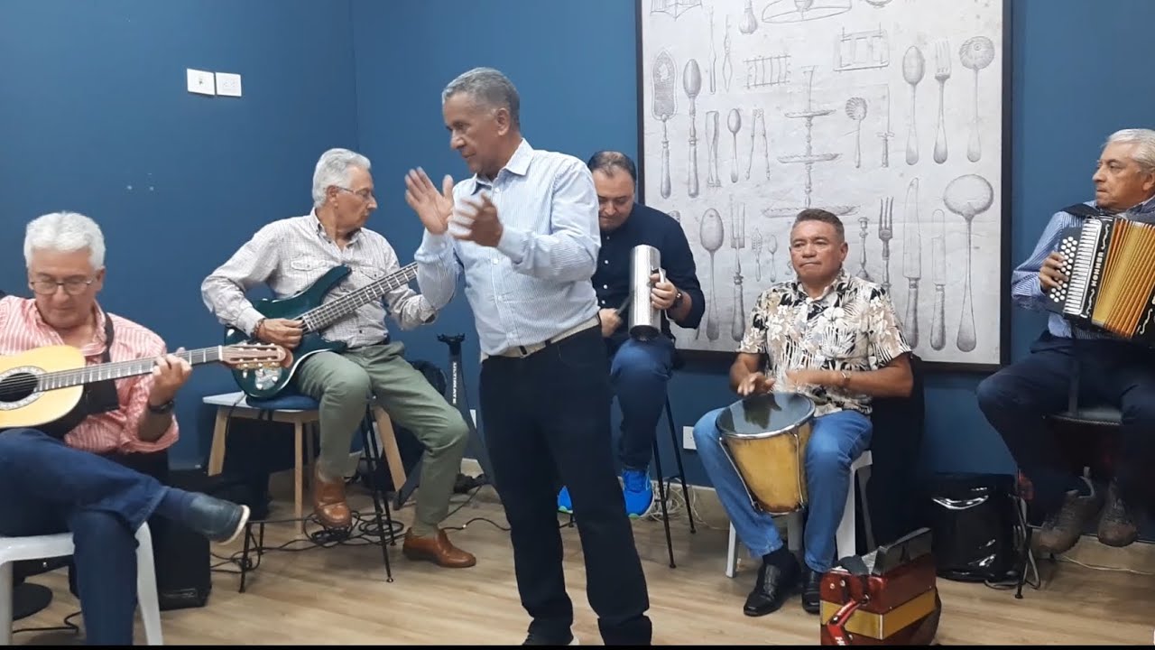 AMOR SENSIBLE - GRUPO AMIGOS- VIDEOSMALDONADO2024 - YouTube