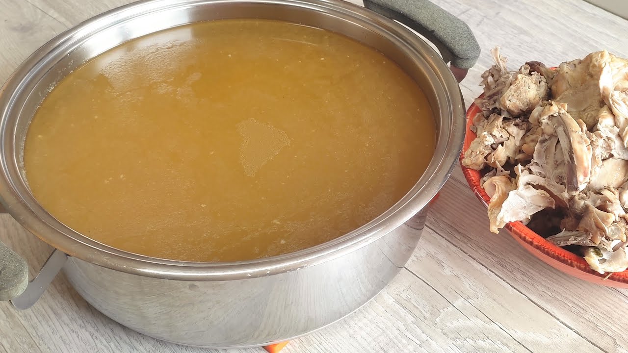 RECETA ECONÓMICA Y SUPER FÁCIL!!! (CALDO O FONDO DE POLLO) - YouTube