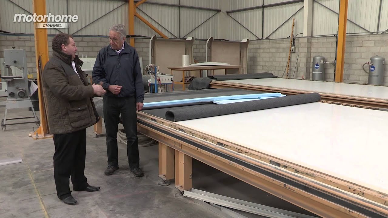 MHC S04E09 - EDITORIAL RS motorhome factory - YouTube