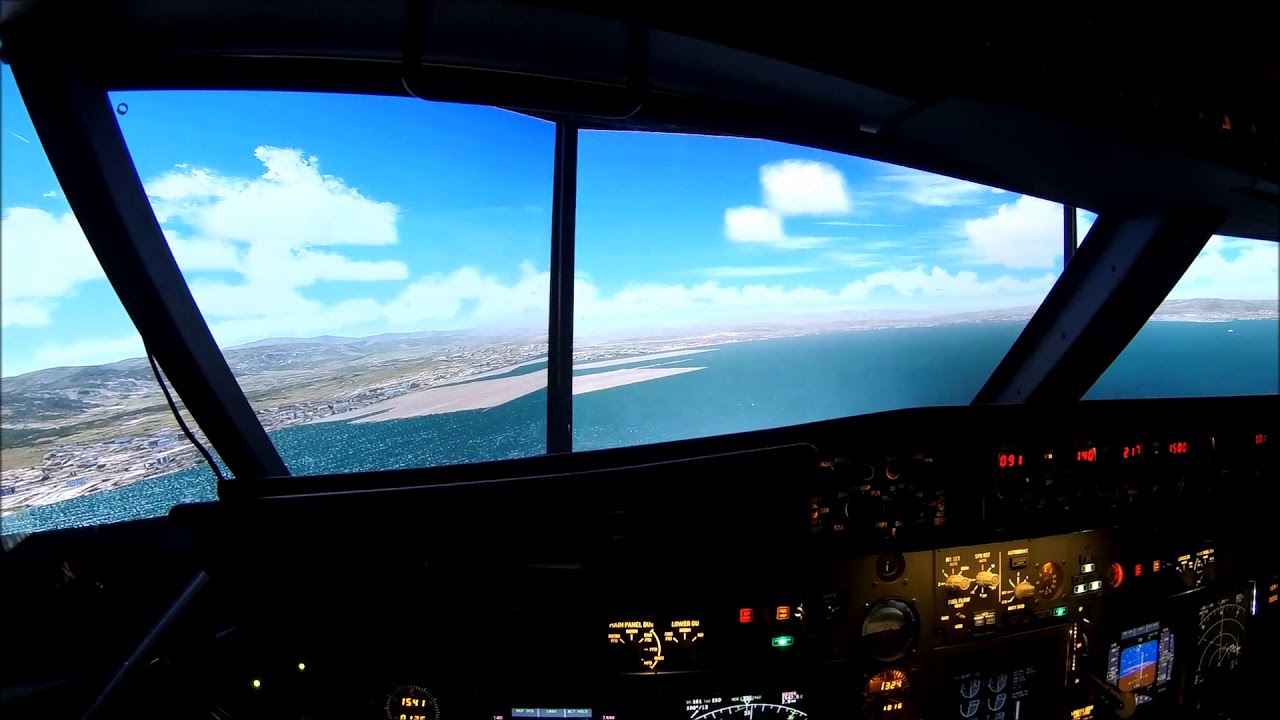 Boeing 737 home simulator Gibraltar landing - YouTube