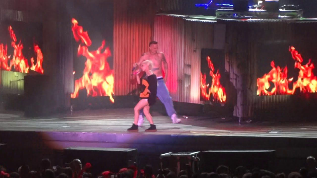 Die Antwoord - Fatty Boom Boom & Girl I Want 2 Eat u @Berlin ...