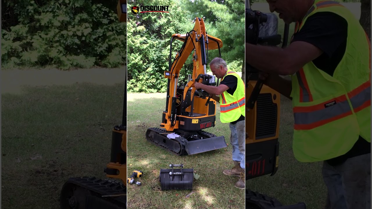 Wild-Cat Mini Excavator Quick Connect Attachment - YouTube