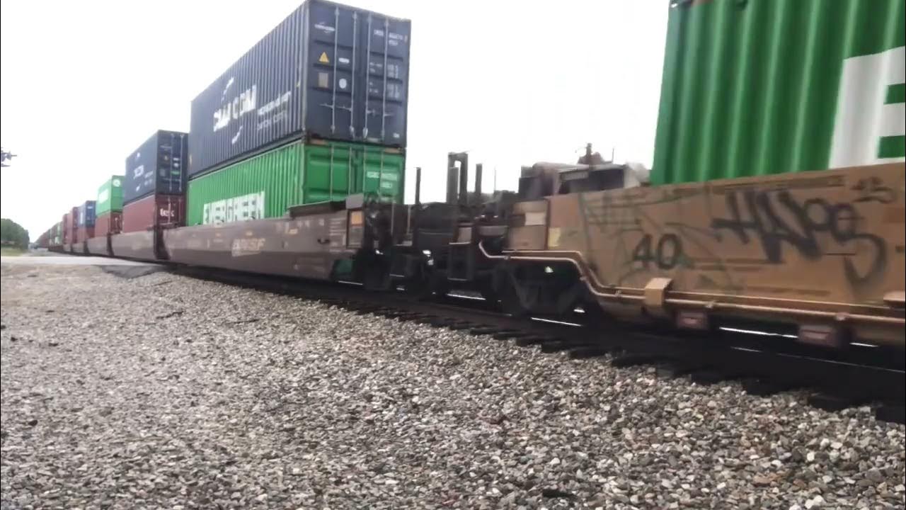 Long CSX I038 Double Stack Train NB With Horn Salute - YouTube