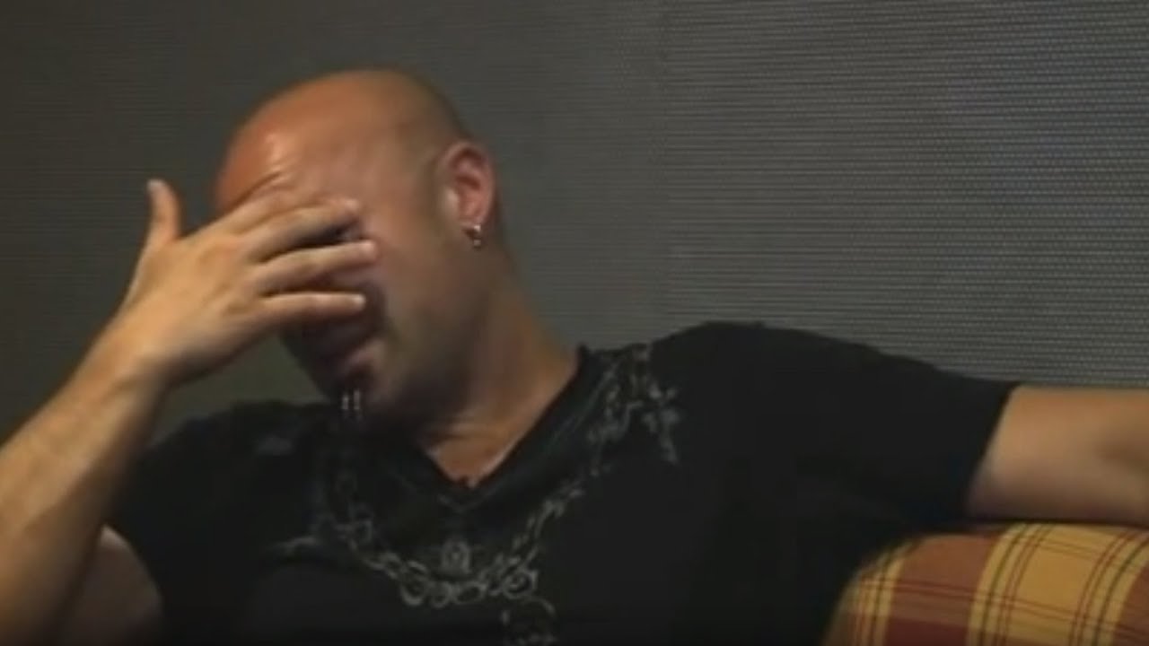 Disturbed Singer David Draiman Blasts Pink Floyd's Roger Waters - YouTube