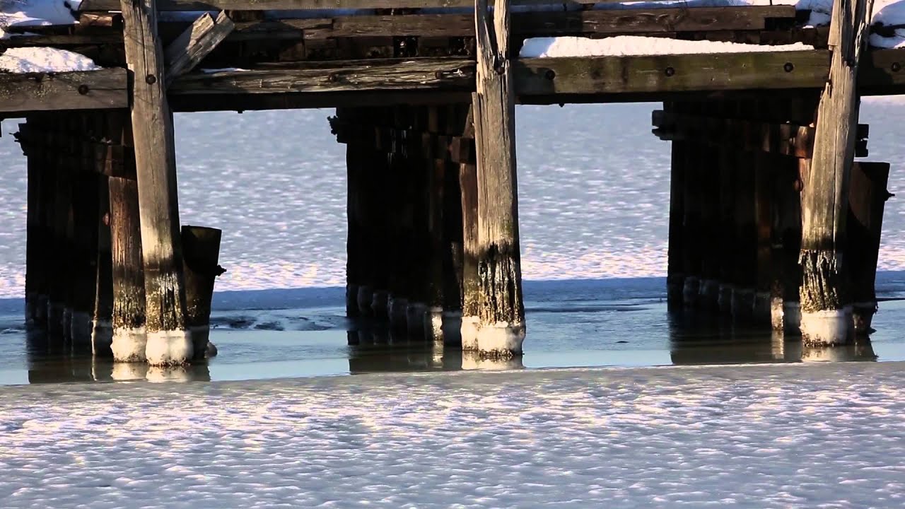 Frozen Chesapeake Bay 2015 - YouTube