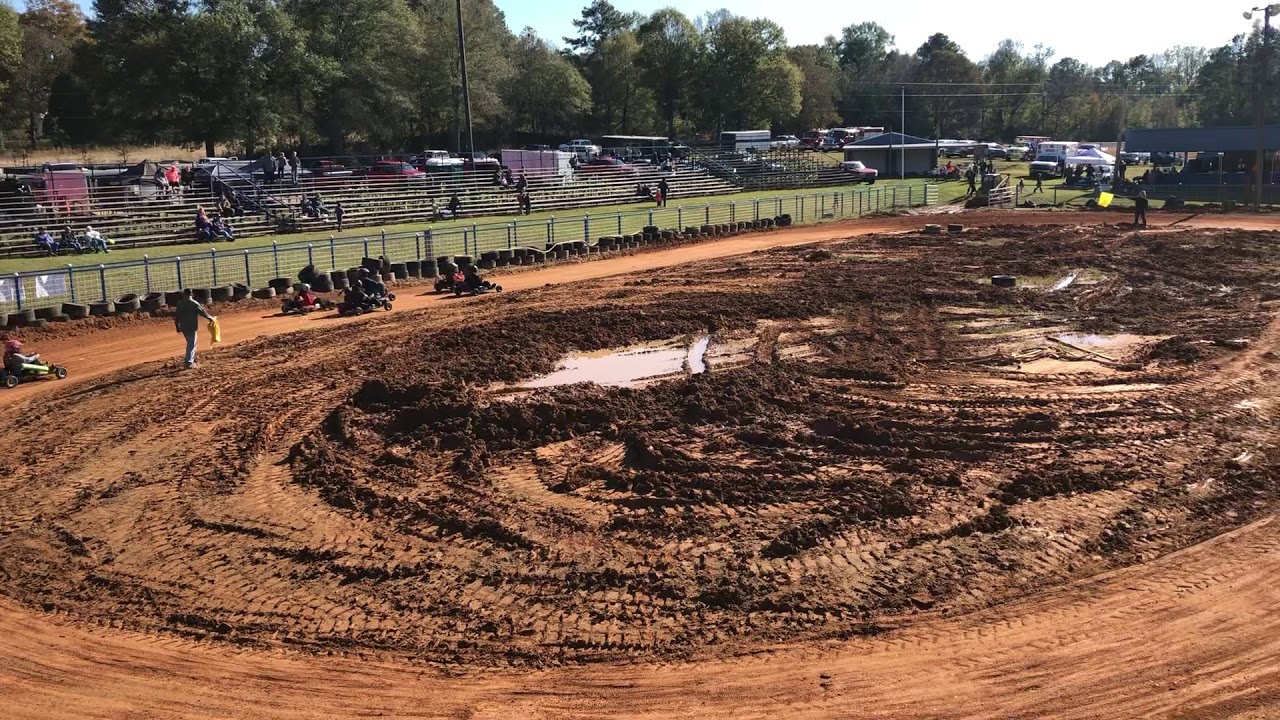 MKR 1 tire heat race yard kart racing predator 212 11/10/18 - YouTube