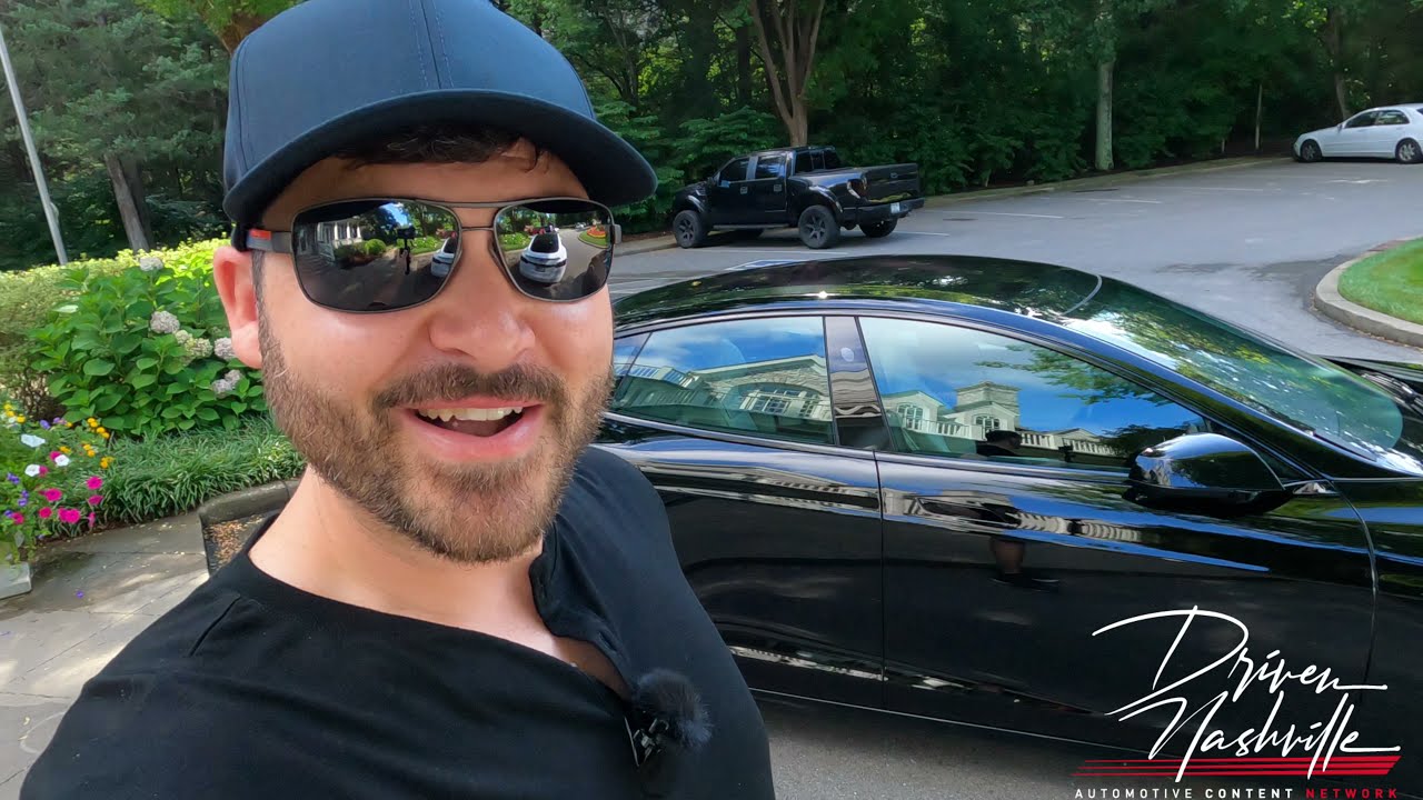 P100D Owner Reviews New Tesla Model S Plaid 🚀🧐 - YouTube