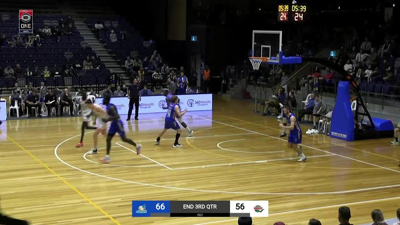 Dane Pineau Posts 10 points & 13 rebounds vs. Bendigo Braves - YouTube