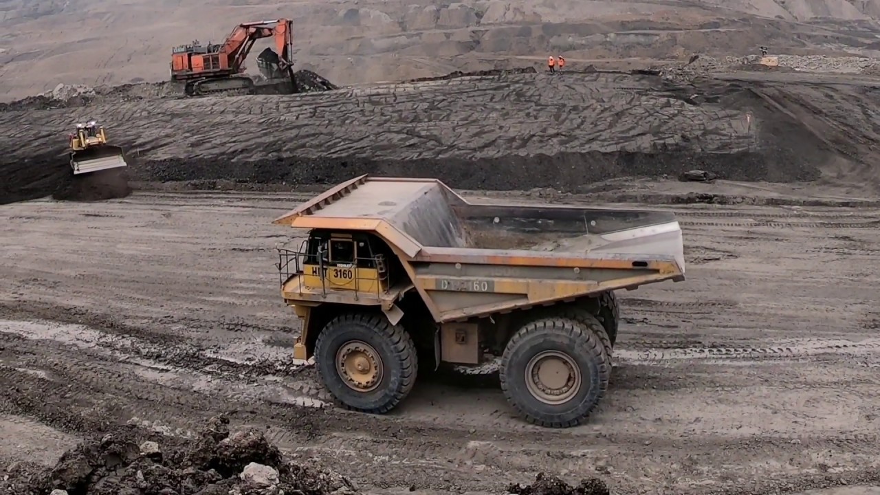 Coal Mining Activities | Aktifitas Alat Berat - YouTube