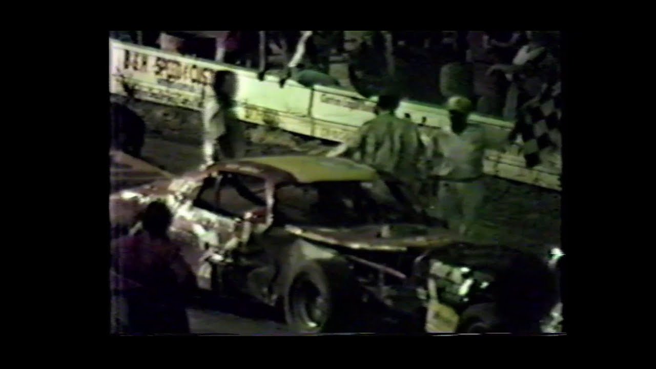 Godfrey Speedway Super Modified and Sportsman Action From 1985 - YouTube