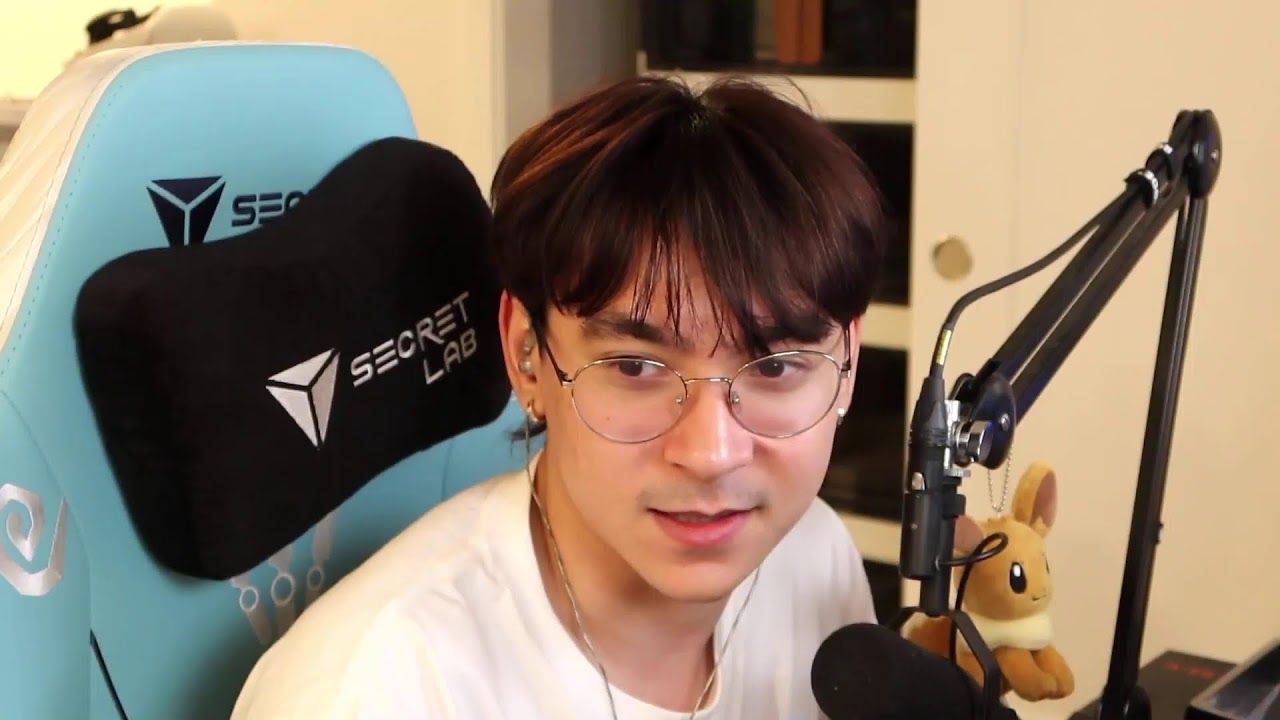 late night gamer hours - YouTube