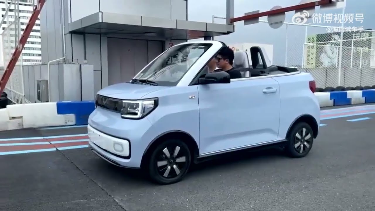 2023 WULING HONGGUANG MINI EV CABRIO Got First Ever Minor Hit Accident ...
