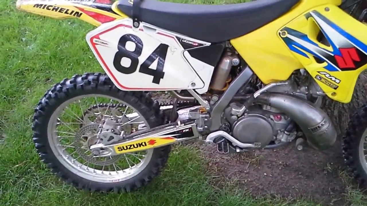 04 RM250 serviced - YouTube