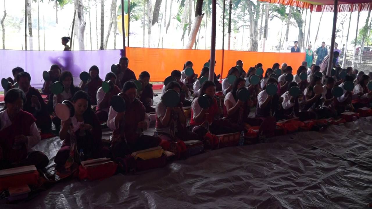 Dudjom Throema: Wangdue Zilnen @ Mushalpur Lhakhang, Assam, 2016 - YouTube