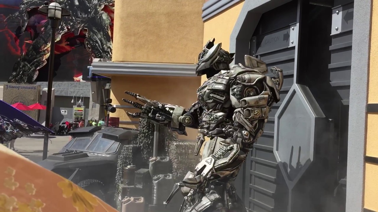 Megatron at Universal Studios Hollywood - YouTube