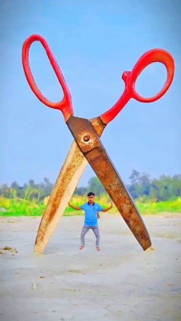 Duniya ki sabse badi kainchi wood toy-woodworking art skills hand ...