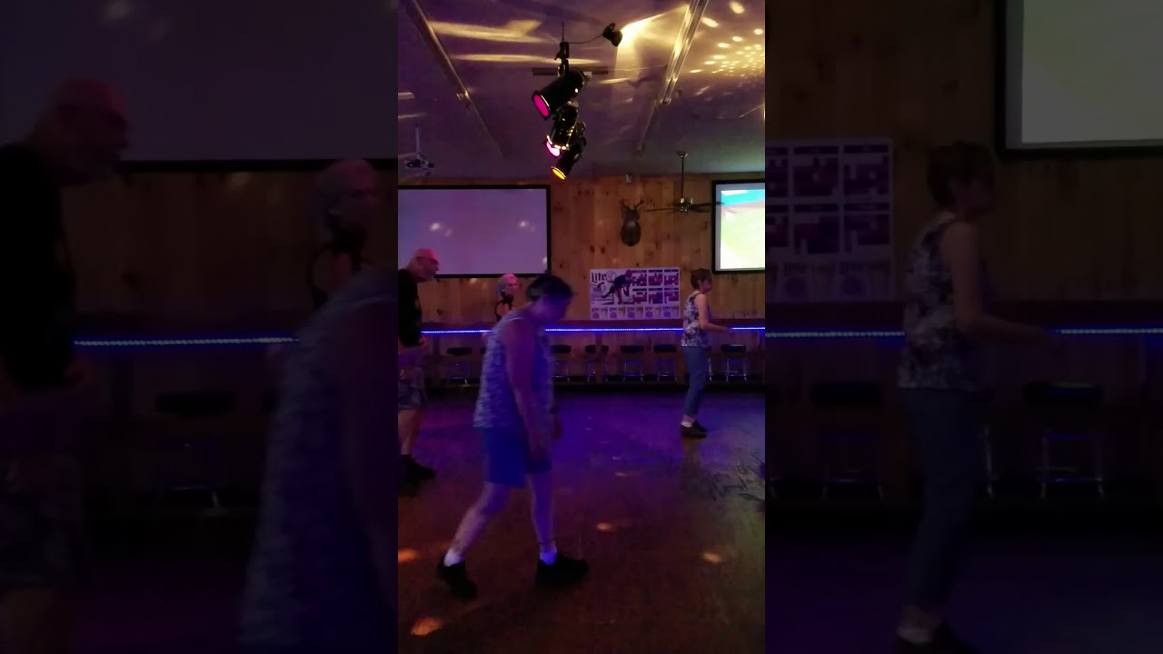 2019 Country Bar Dancing - YouTube