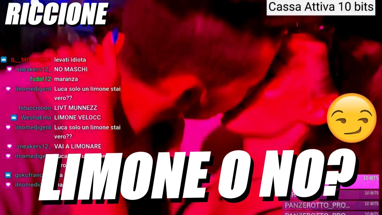 LIMONARE ragazze in Estate in Discoteca a Riccione - YouTube