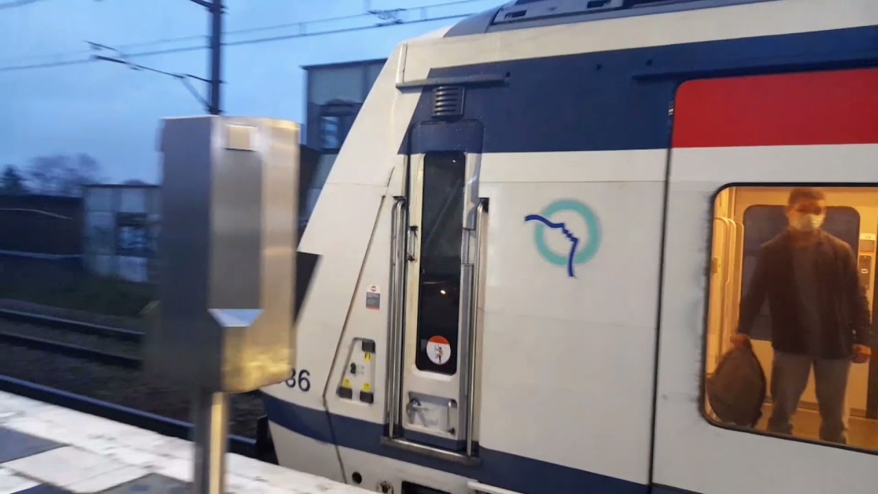 RER A MI2N Alteo VS MI09 à Bry sur Marne. - YouTube
